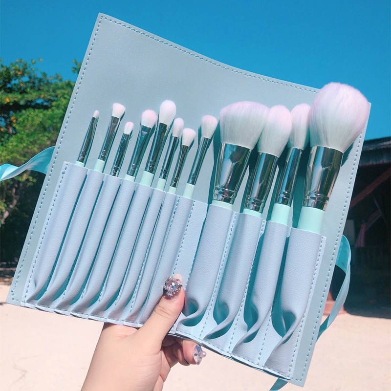 ins super beautiful Tiffany blue makeup brush set